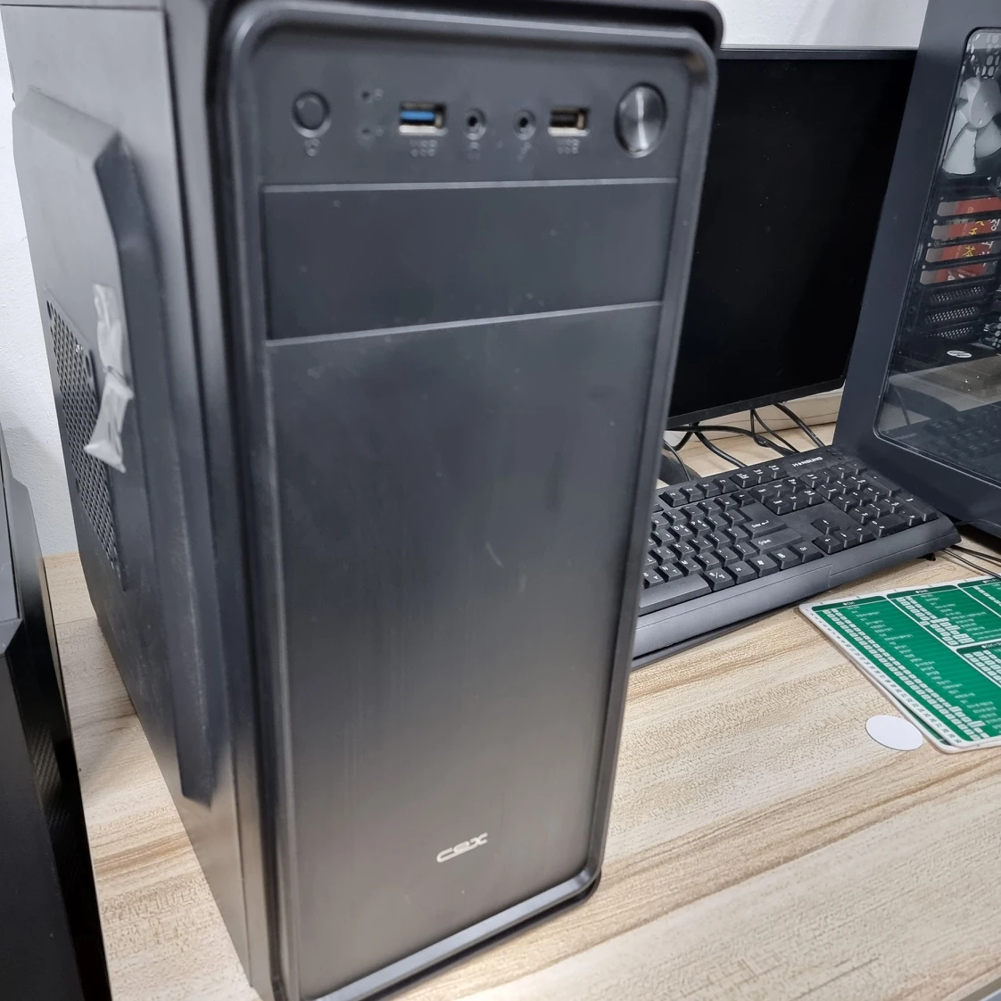 컴퓨터I3-7100 전자키타나 니콘사진기로 교환 | 용두동 | 디지털기기 | 당근 중고거래