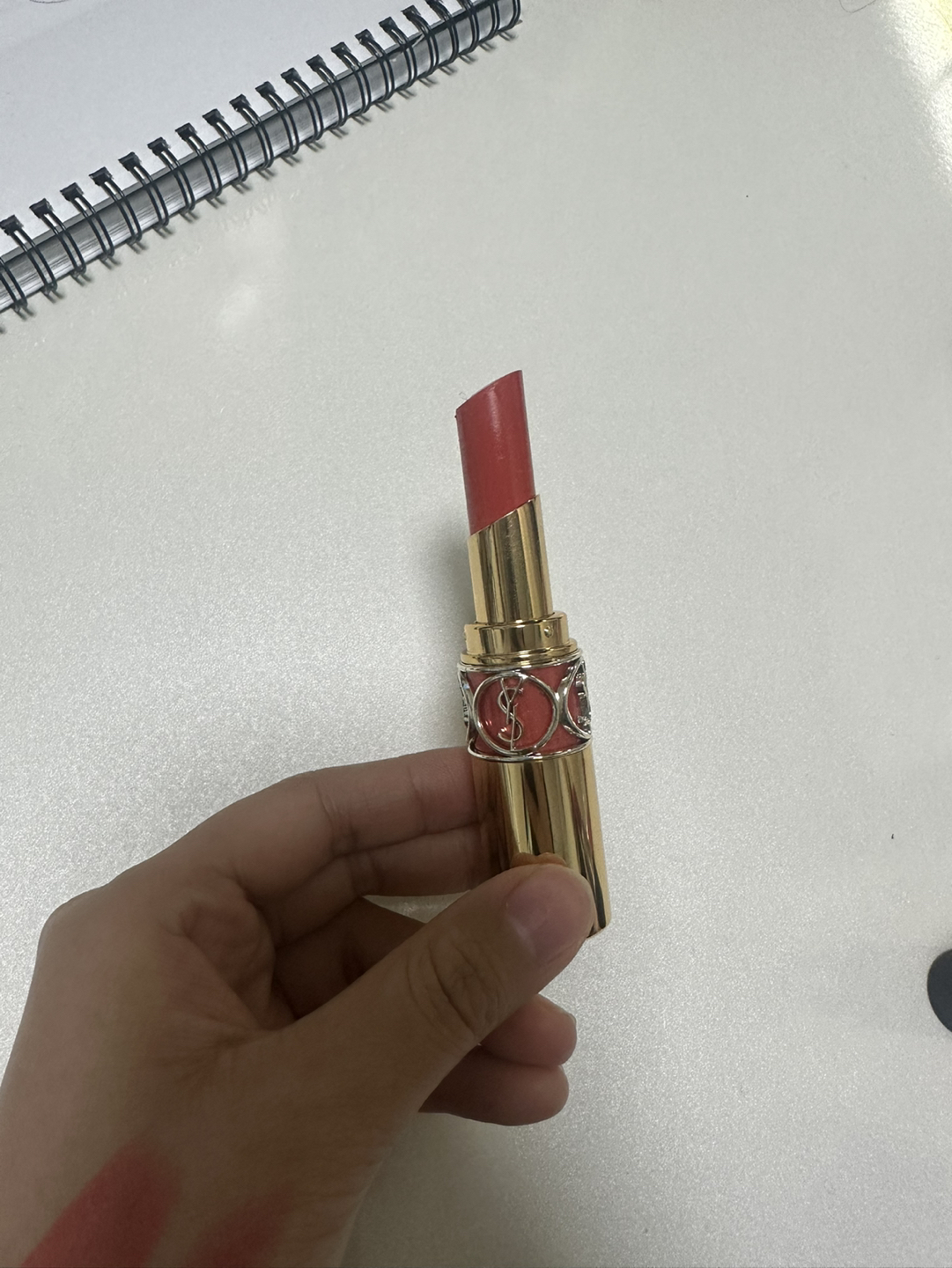 입생로랑 립스틱 당근 중고거래