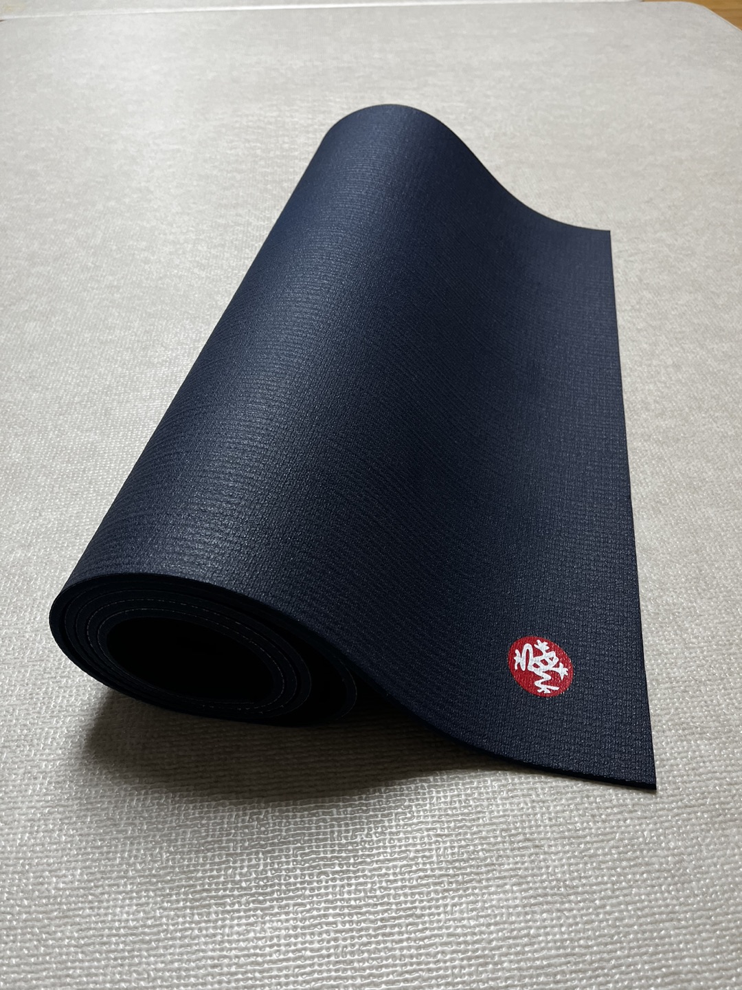 만두카 프로라이트 요가매트 | 목5동 | 스포츠/레저 | 당근 중고거래