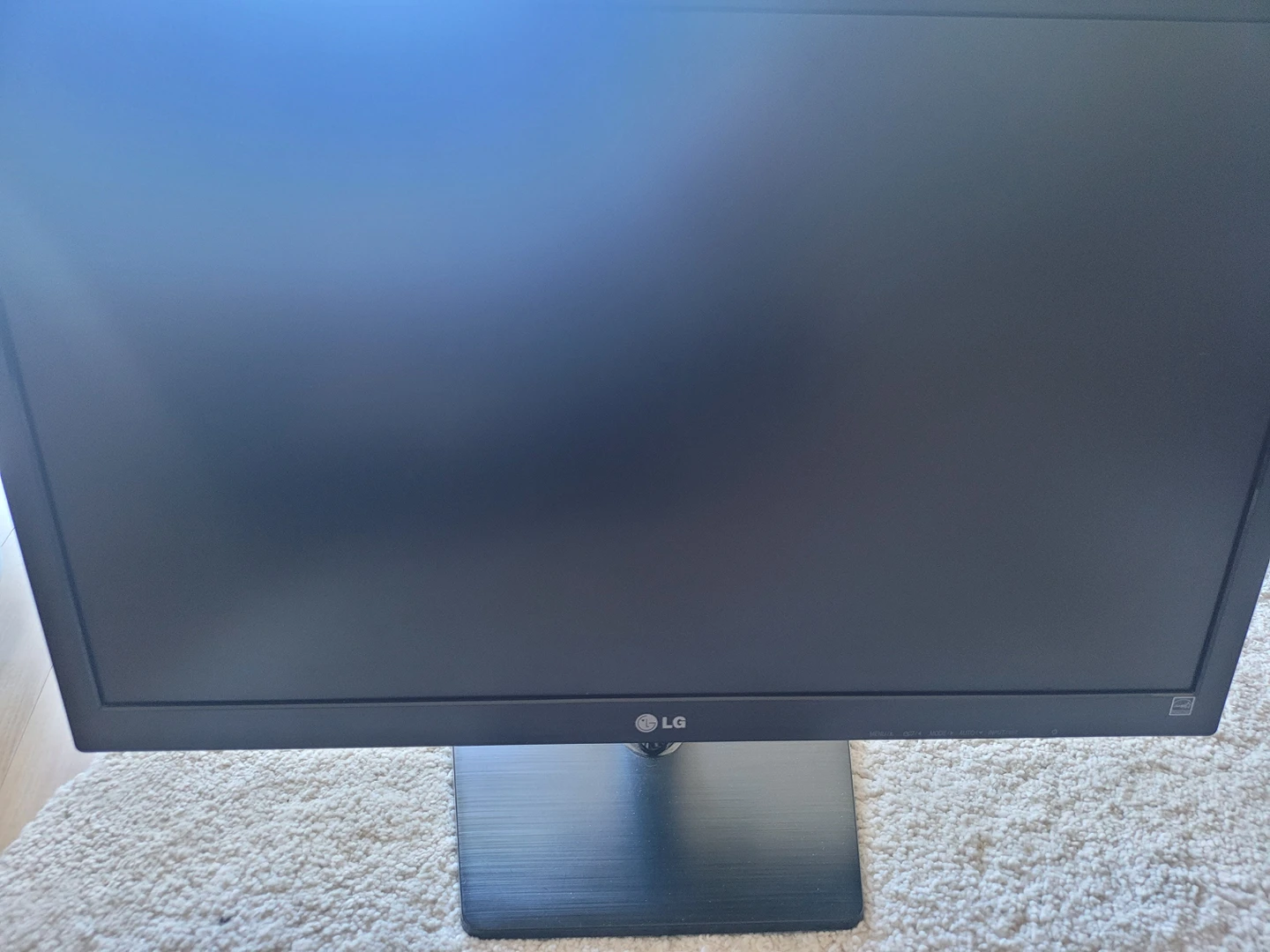 LG모니터 E2742 27인치 | 당근마켓 중고거래