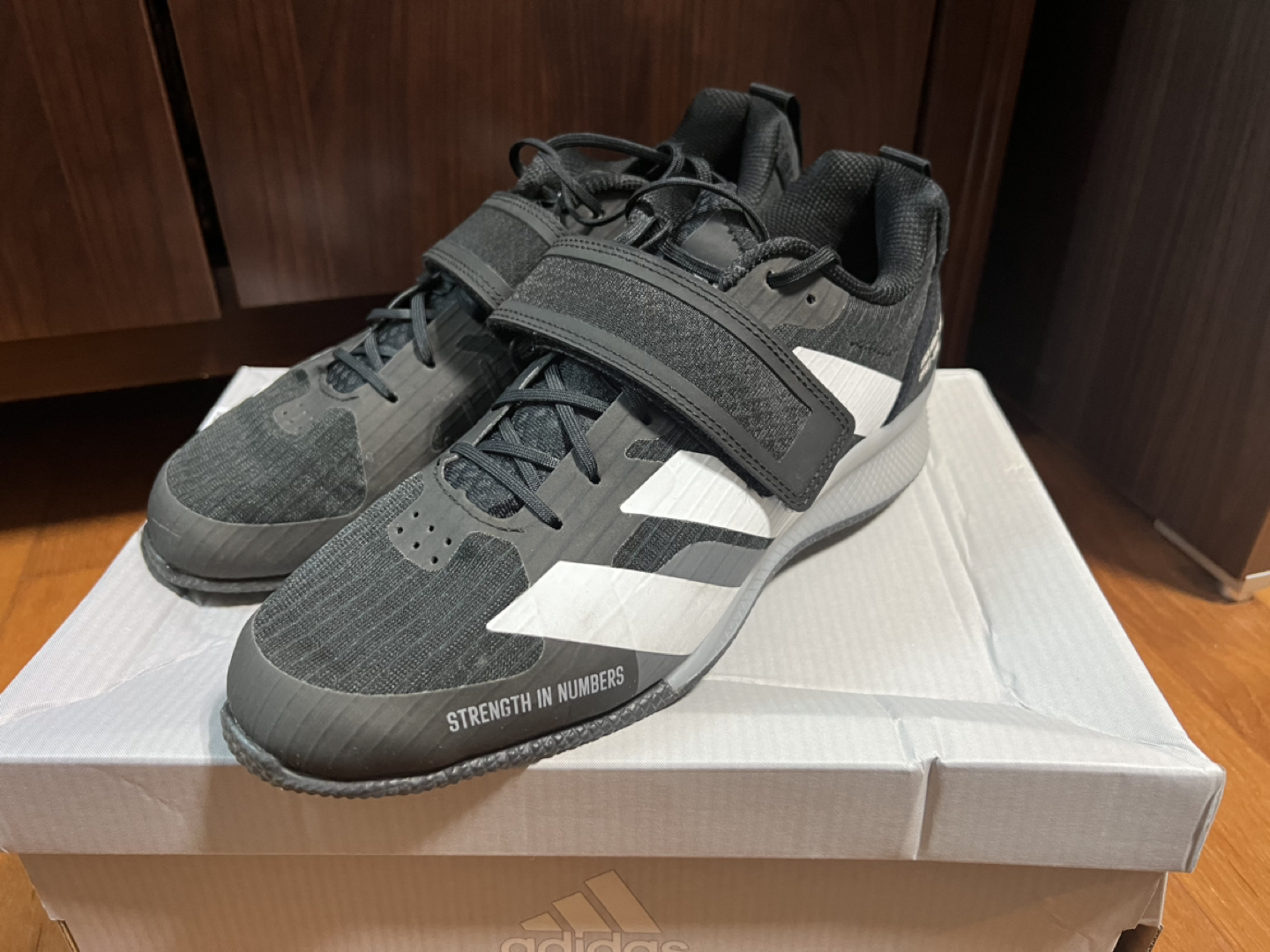 아디파워3 265mm팝니다 | 당근 중고거래