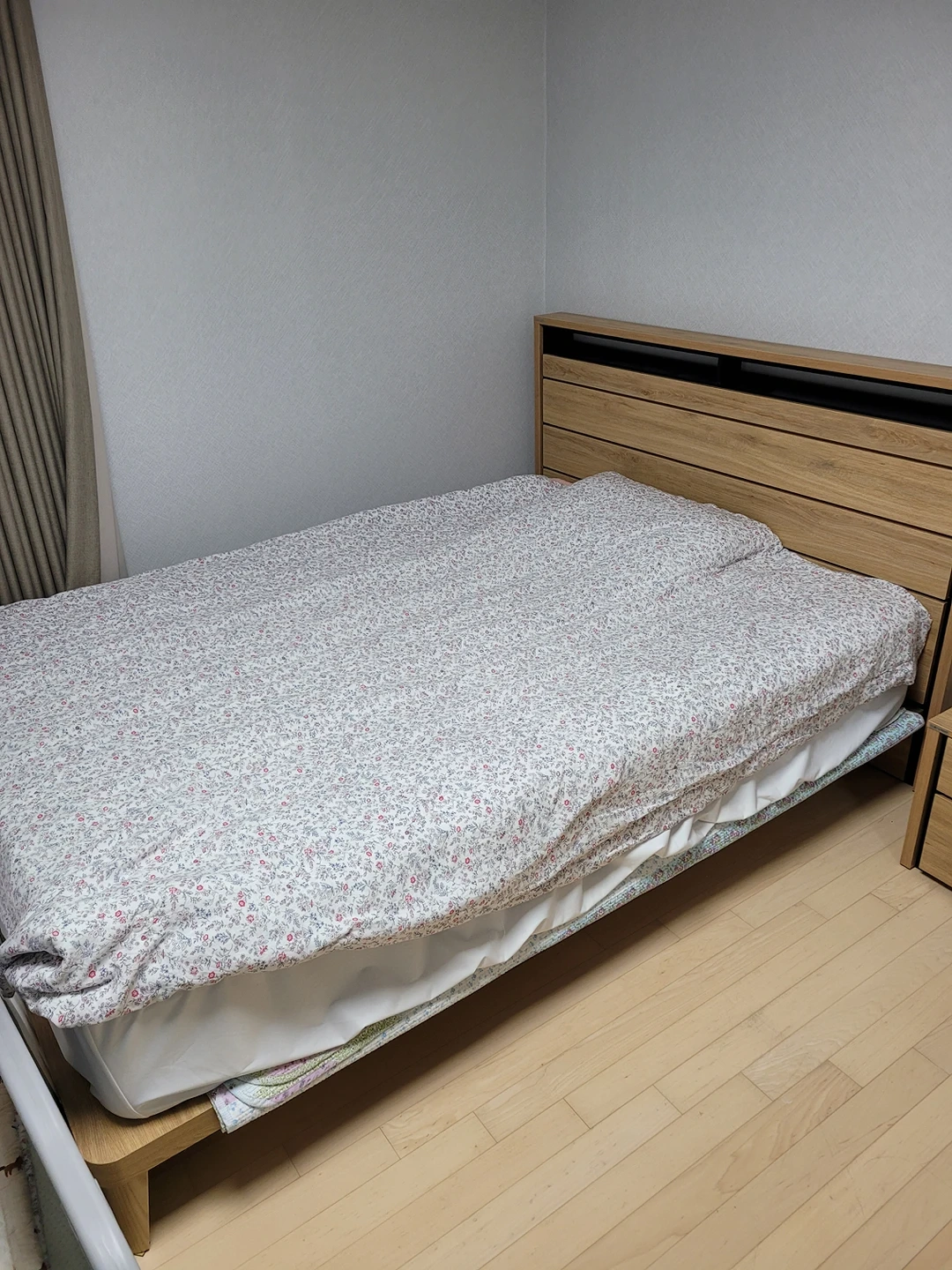 리바트 침대 프레임 당근 중고거래