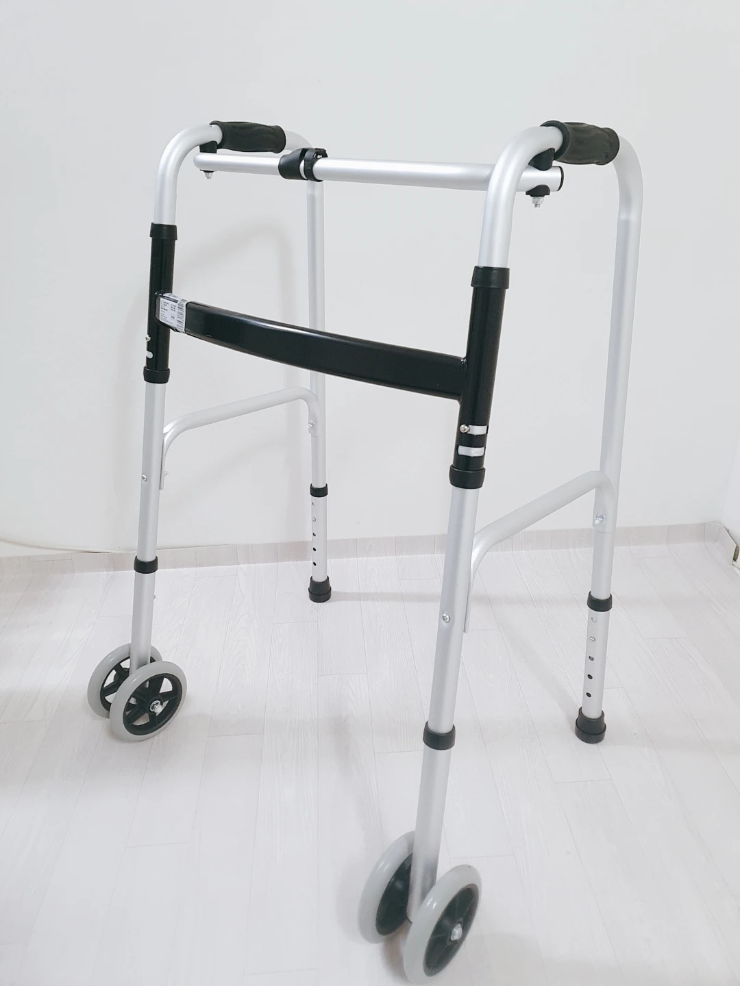 보행기 환자용워커 노인보행보조기 당근마켓 중고거래