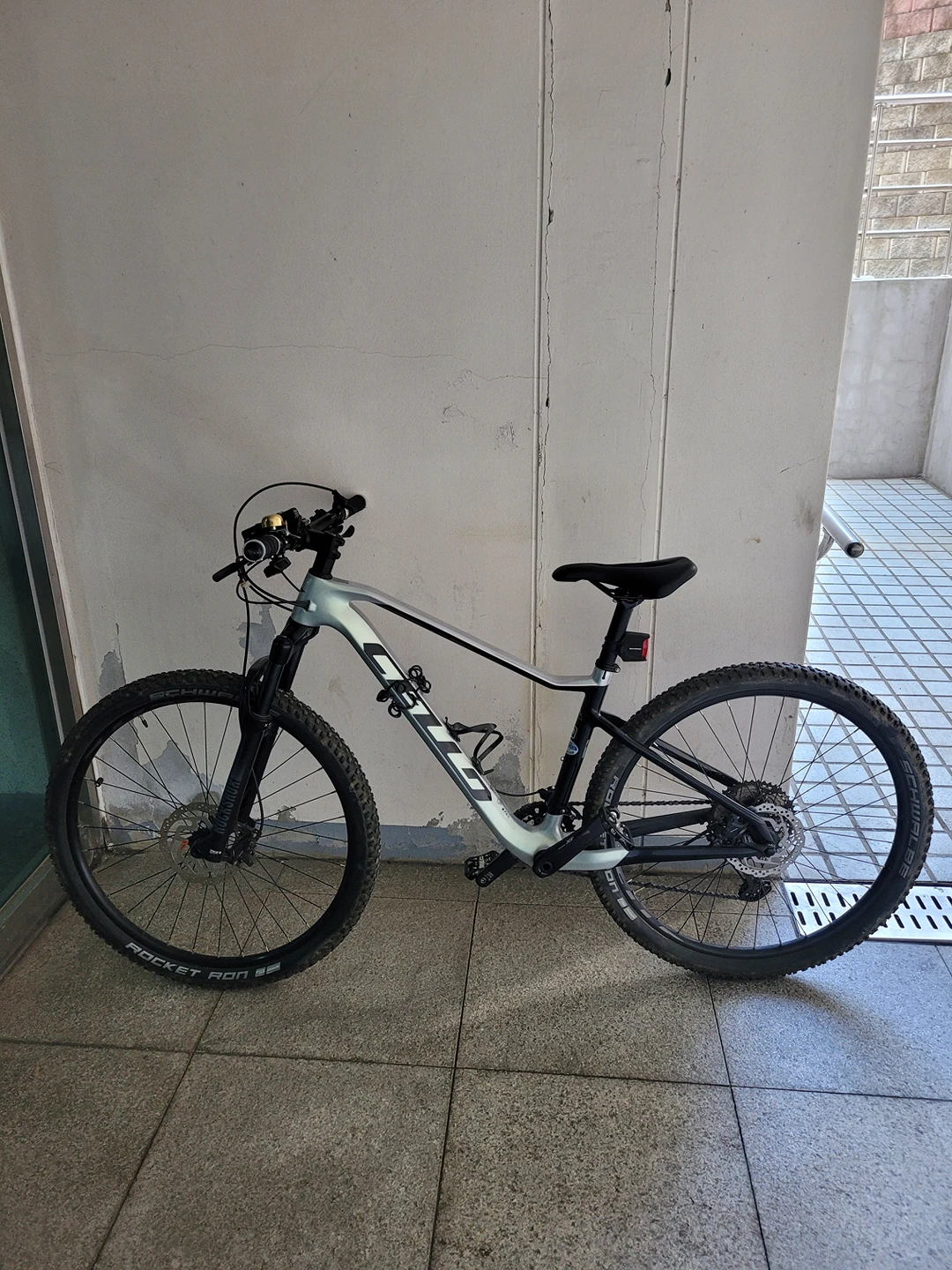 첼로 XC10 프로 MTB 판매... | 당근 중고거래