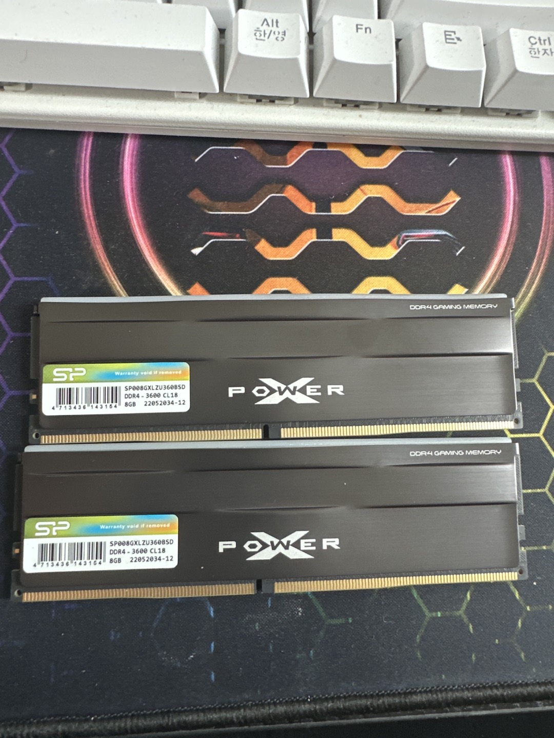 DDR4 16gb(2x8) 제 ... | 당근마켓 중고거래