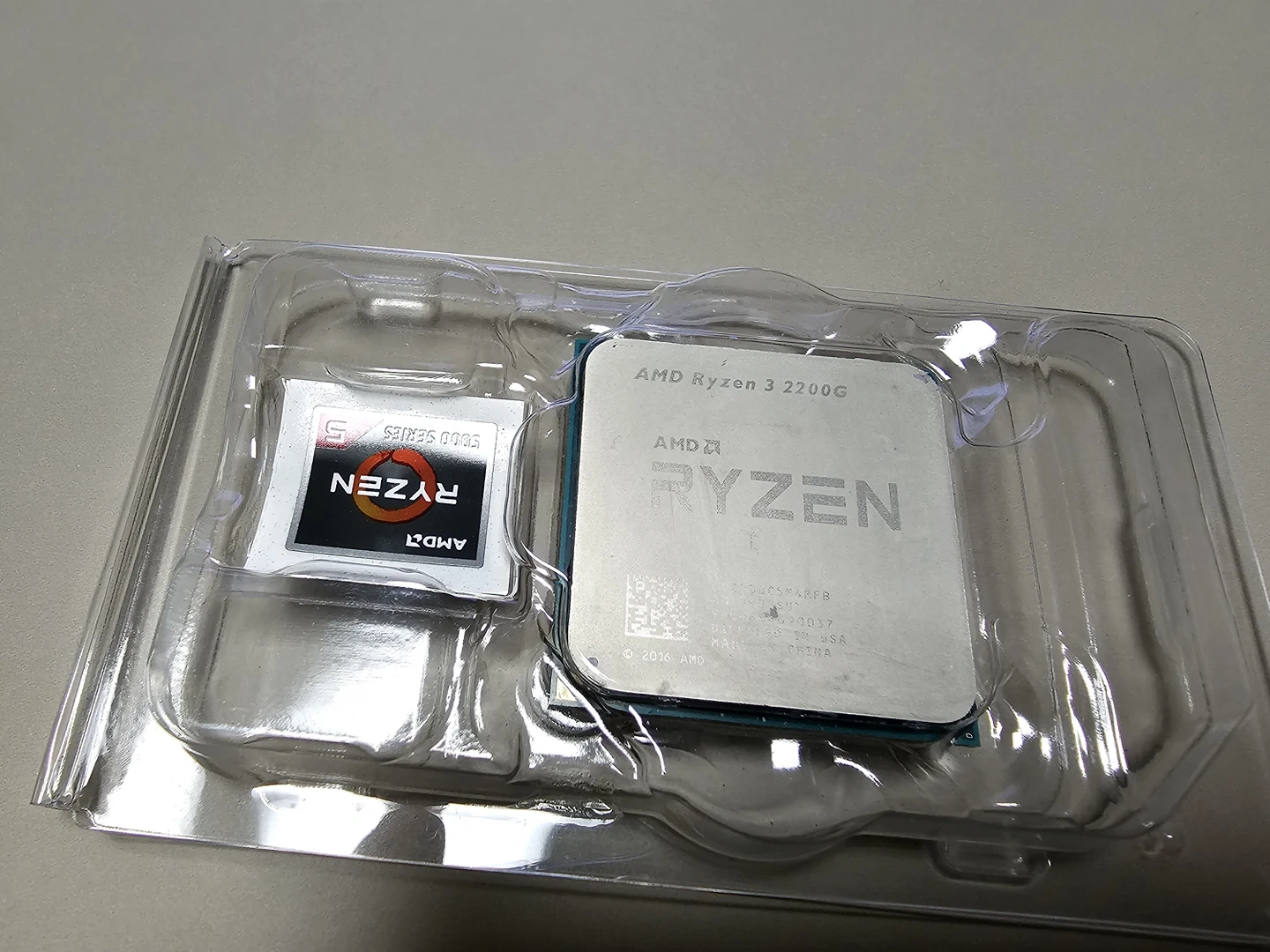 AMD 라이젠 2200g cpu... | 당근 중고거래
