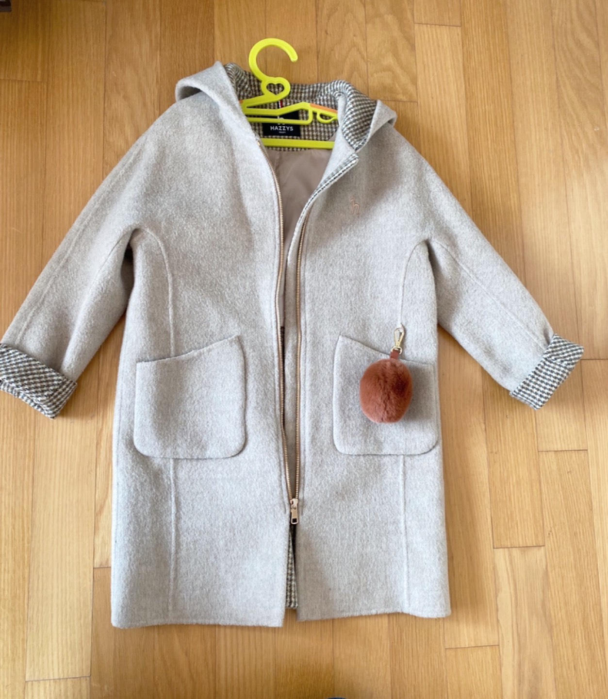 헤지스 코트 9y/ 130 | 당근마켓 중고거래