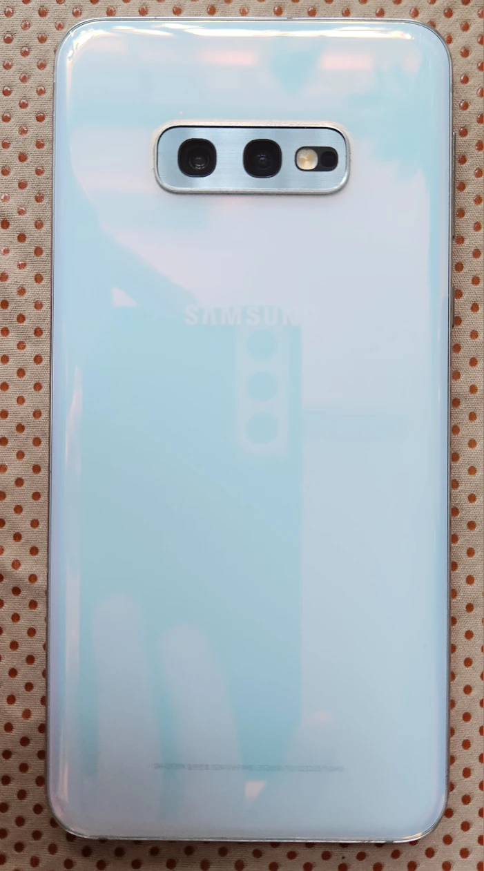 갤럭시 S10e S급 128G | 당근 중고거래