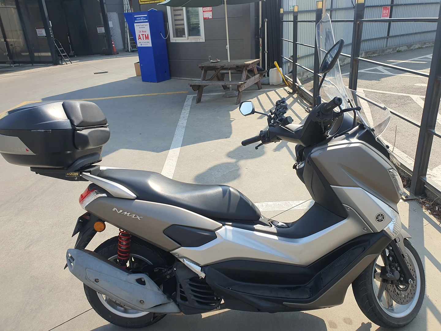 nmax125 abs모델 팔거나... | 당근 중고거래