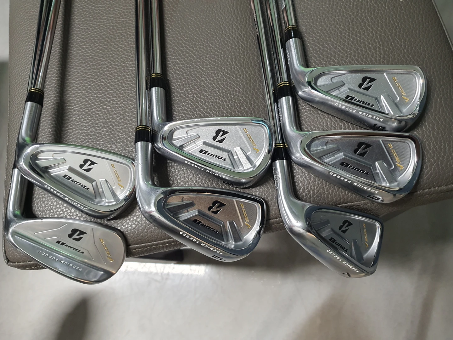 브릿지스톤 8아이언 950R V... | 당근 중고거래