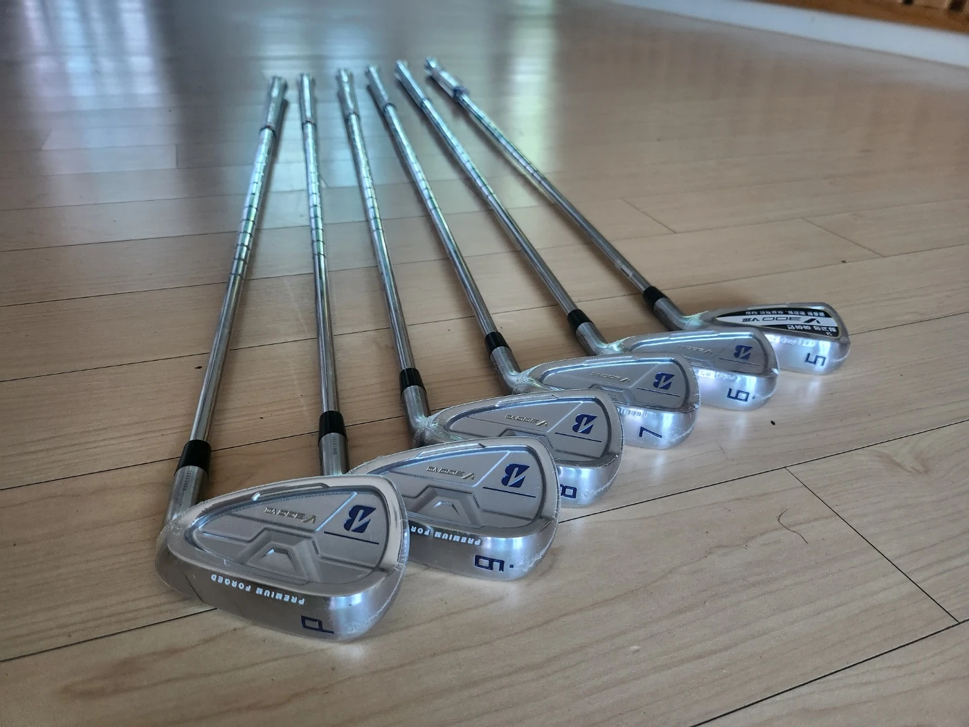 v300. 8 아이언 팜니다. | 당근마켓 중고거래