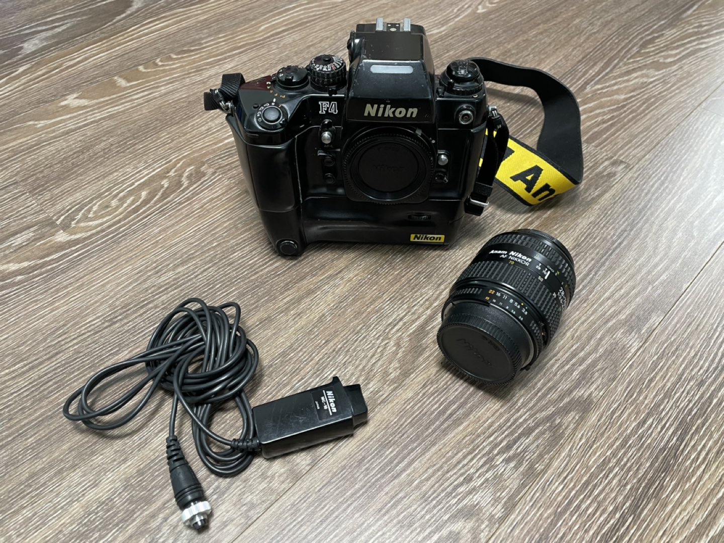 급처급처 니콘 필름카메라 F4 당근 중고거래