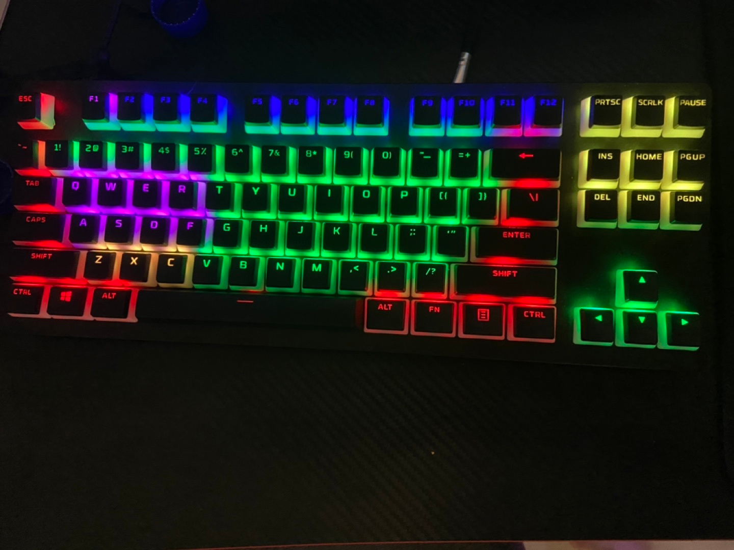 레이저 헌츠맨 V2 Tkl 리니 당근마켓 중고거래