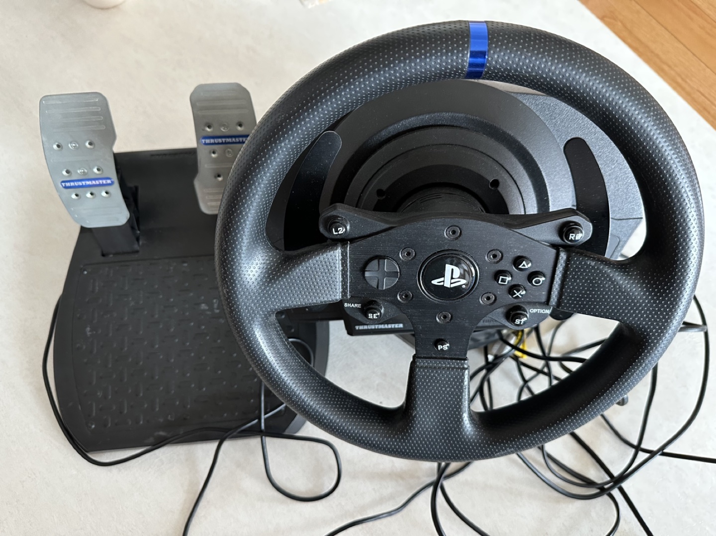 t300rs 레이싱휠 | 당근 중고거래