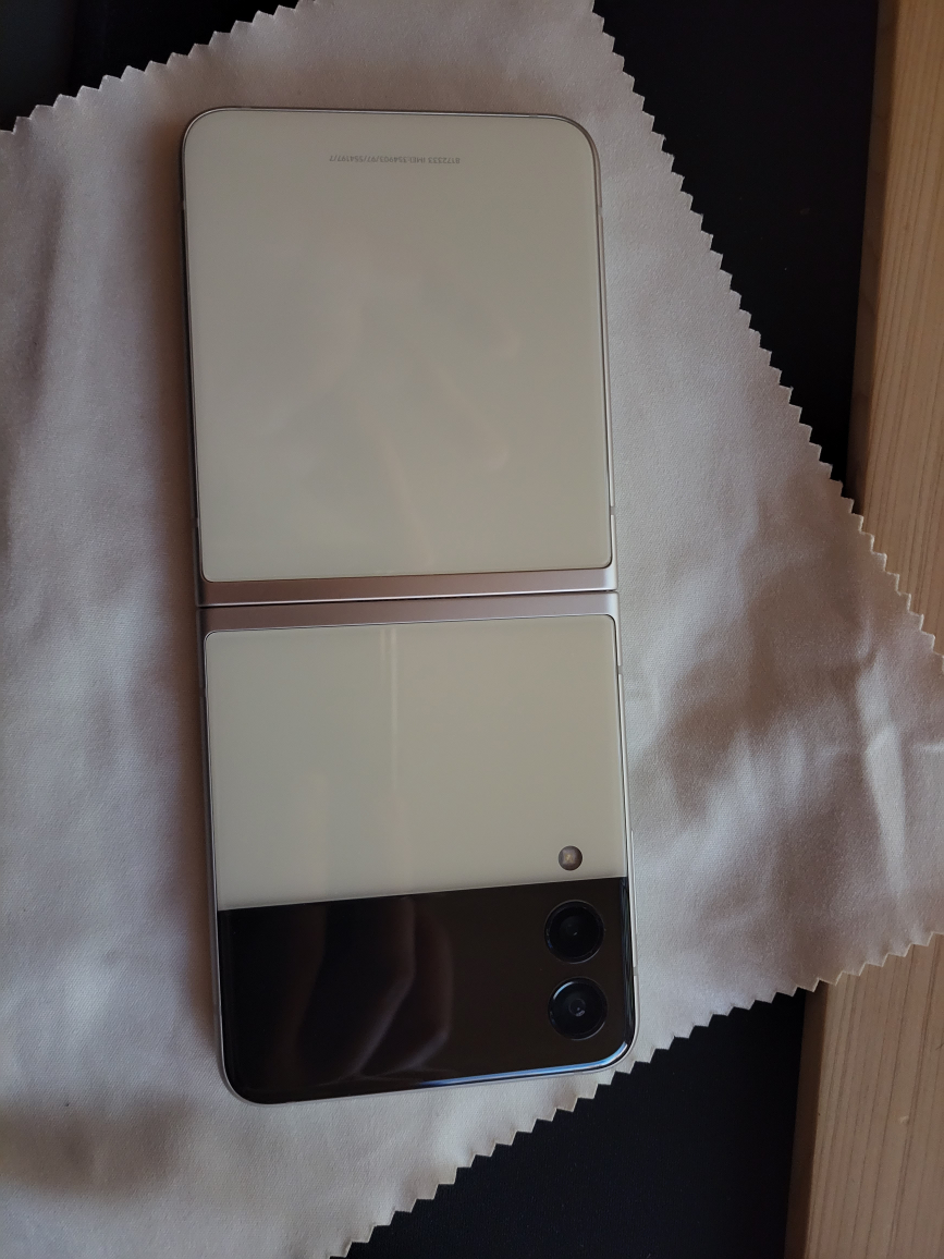갤럭시 z플립3 256g 크림색... | 당근 중고거래