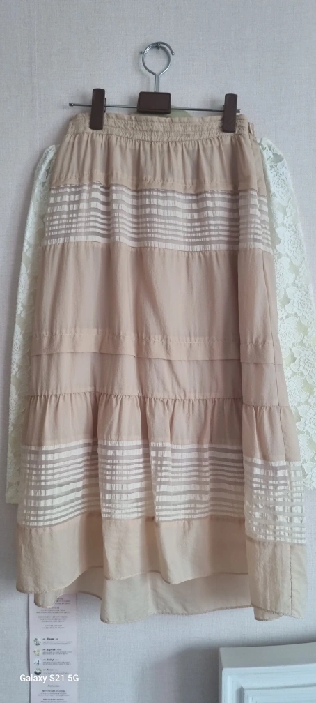 [SJSJ] 22ss 연베이지 치마 | 당근 중고거래