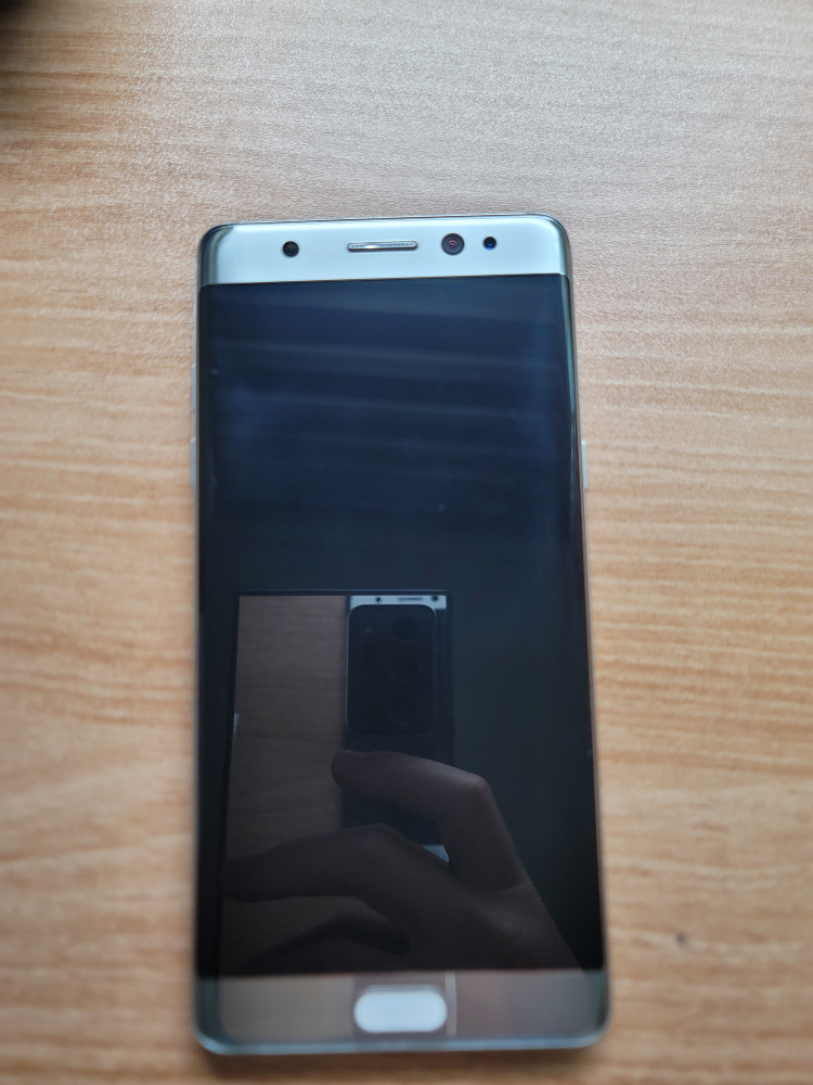 갤럭시 노트 FE 팝니다 | 당근 중고거래