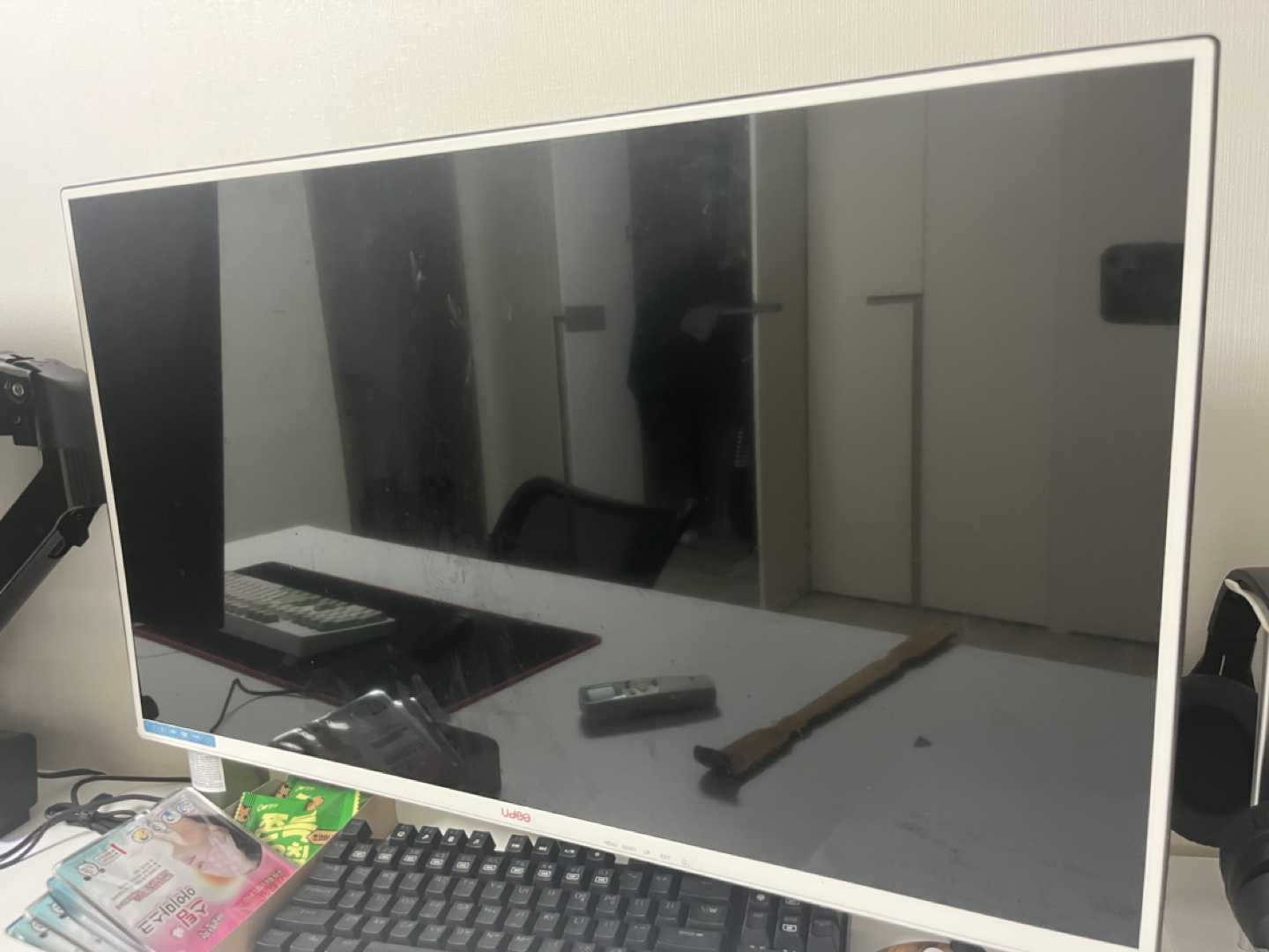 Udea 32인치 모니터&노스바유모니터 암 | 북면 | 디지털기기 | 당근 중고거래