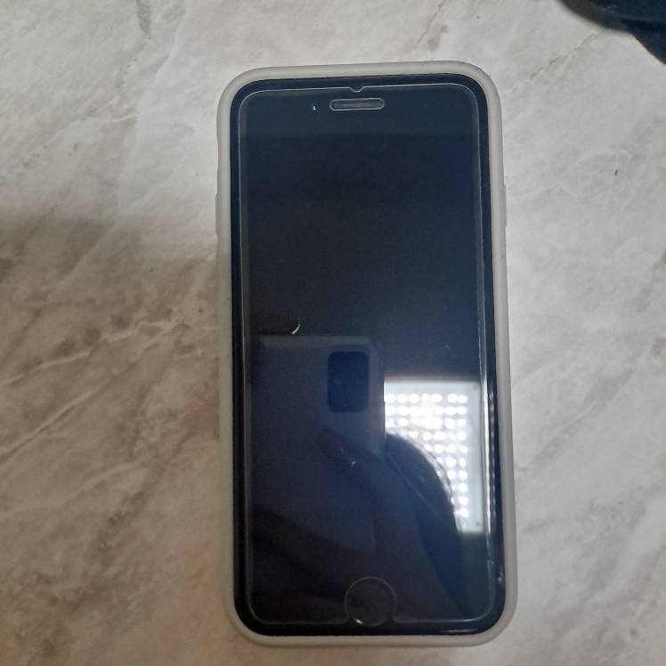 아이폰 se2 128기가 화이트 | 당근마켓 중고거래