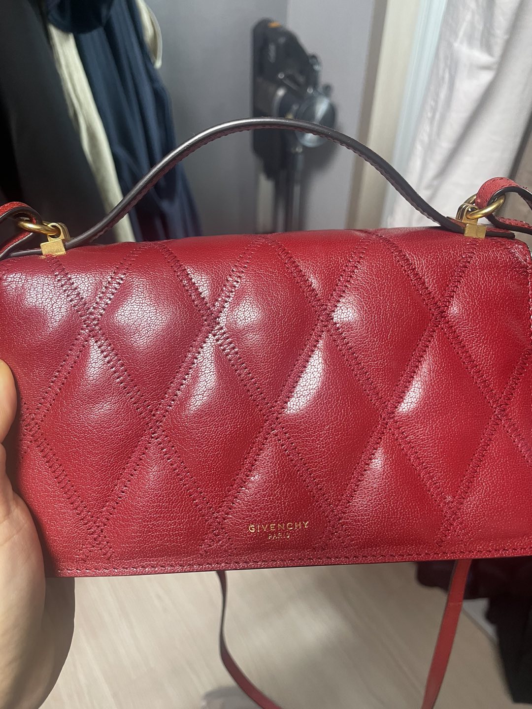 지방시 gv3 퀄팅 숄더백 BB... | 당근 중고거래