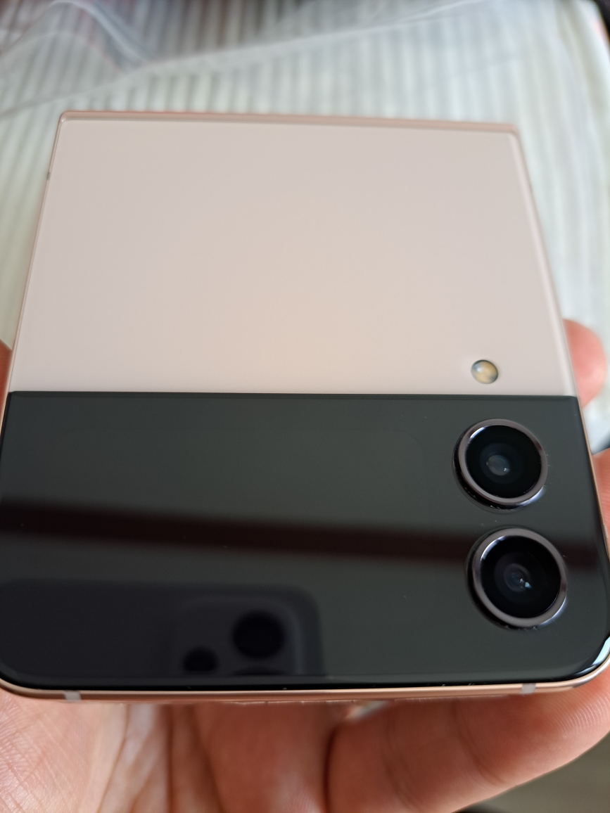 갤럭시 z플립4 팔아요 | 당근 중고거래