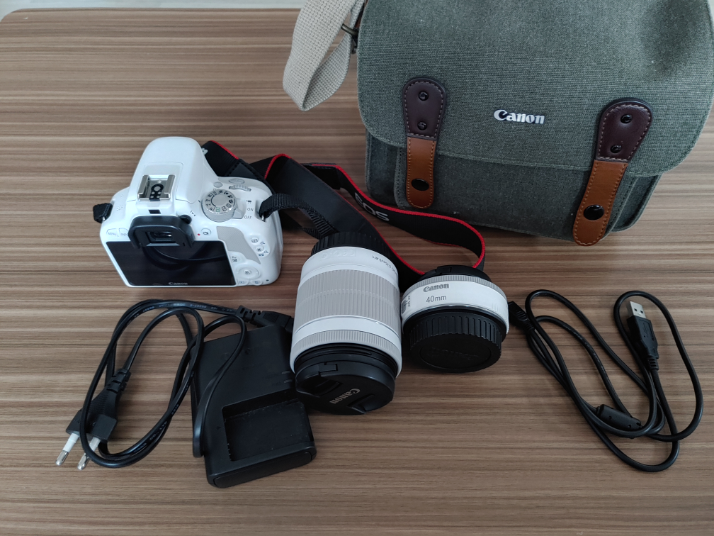 캐논 Eos 100d 카메라 흰 당근 중고거래