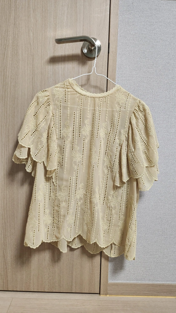 sjsj 펀칭 블라 | 당근 중고거래