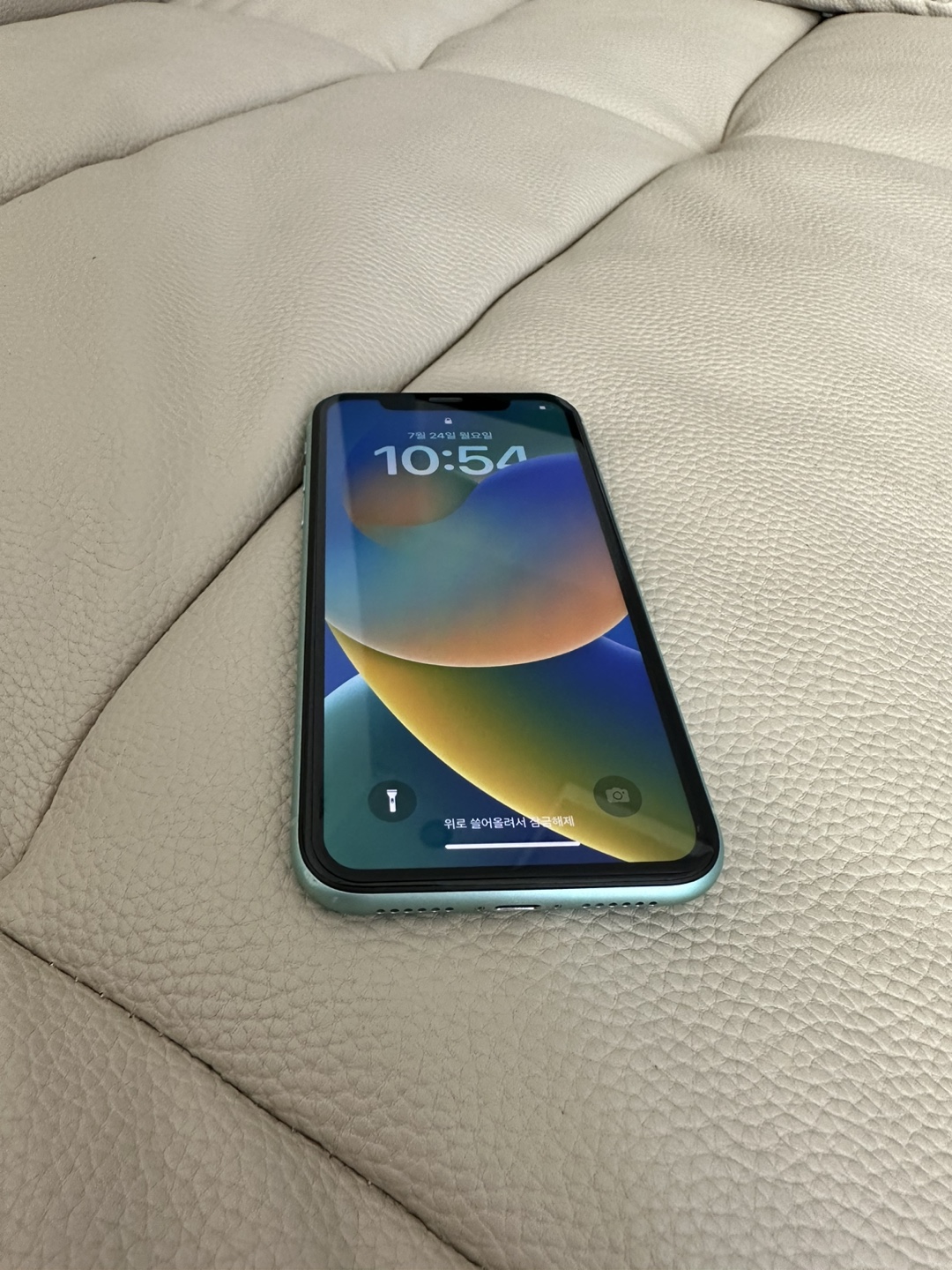 아이폰11 민트 128g 뒷면 깨짐 | 당근 중고거래