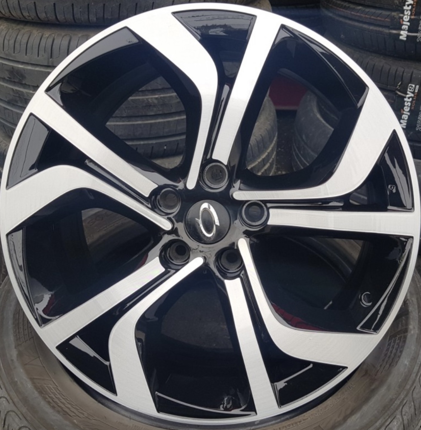 SM7 18인치 순정 휠 | 당근 중고거래