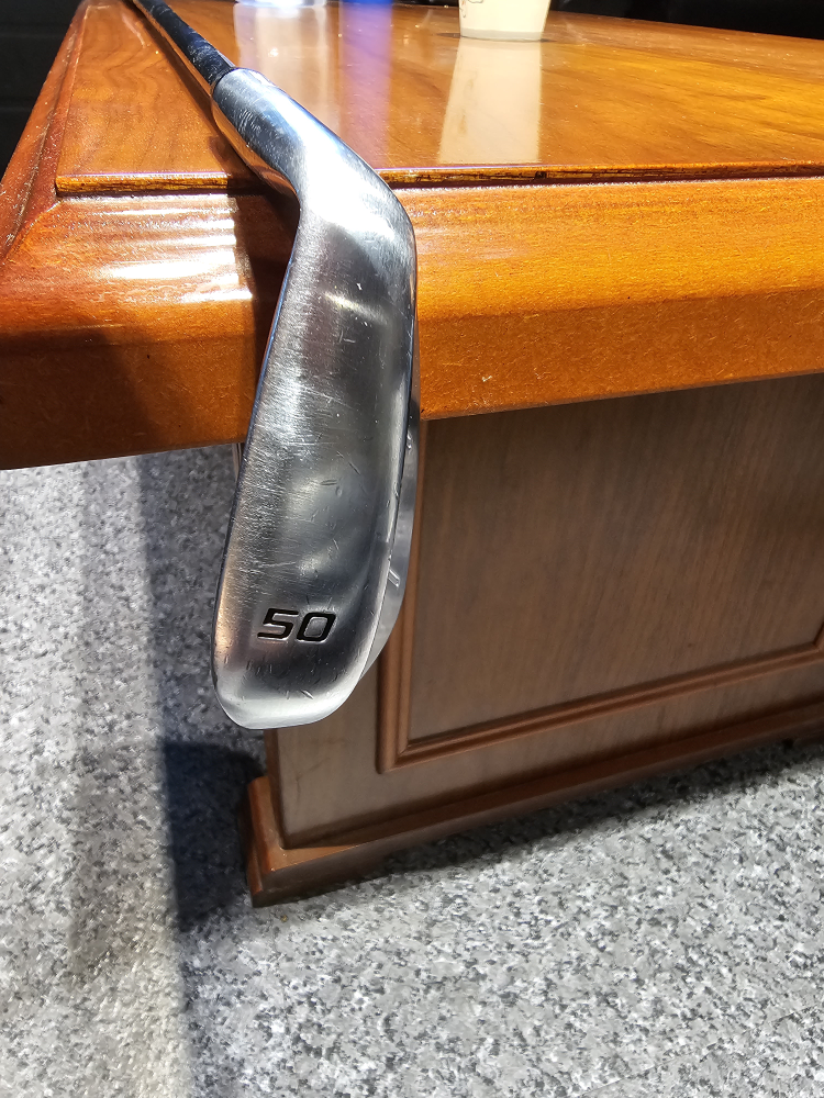 투어스테이지 V300웨지 50도 | 당근 중고거래