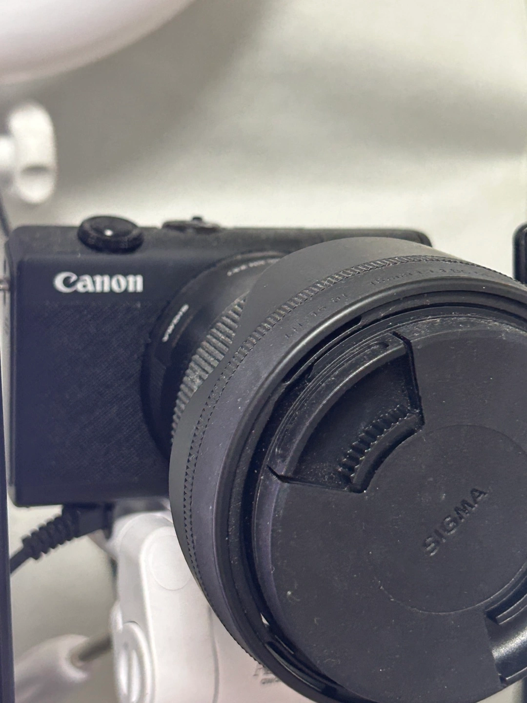 캐논m200 방송용카메라 시그마 16mm f1.4 렌즈포함 +박스 | 디지털기기 | 당근 중고거래