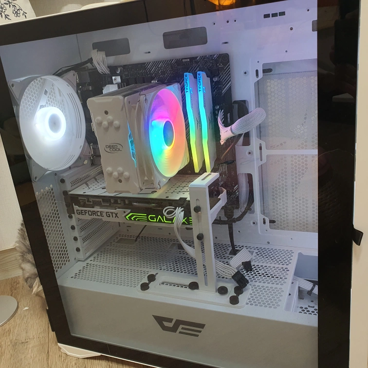 조립형 Pc 데스크탑 본체 컴퓨터 팔아욤 송파동 디지털기기 당근 중고거래