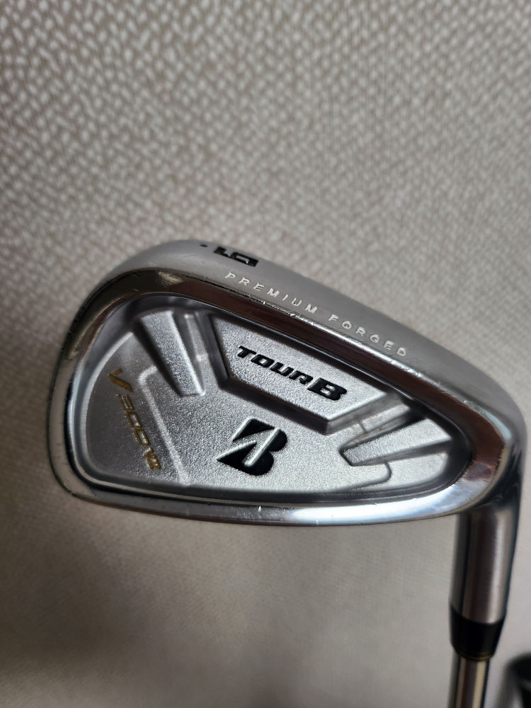 v300 7 p~9 6아이언 9... | 당근 중고거래