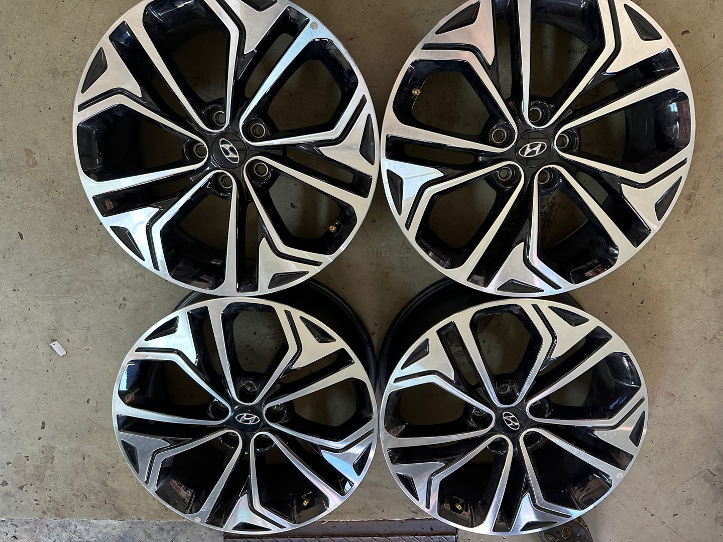 싼타페tm 19인치 상태좋습니다 | 당근 중고거래