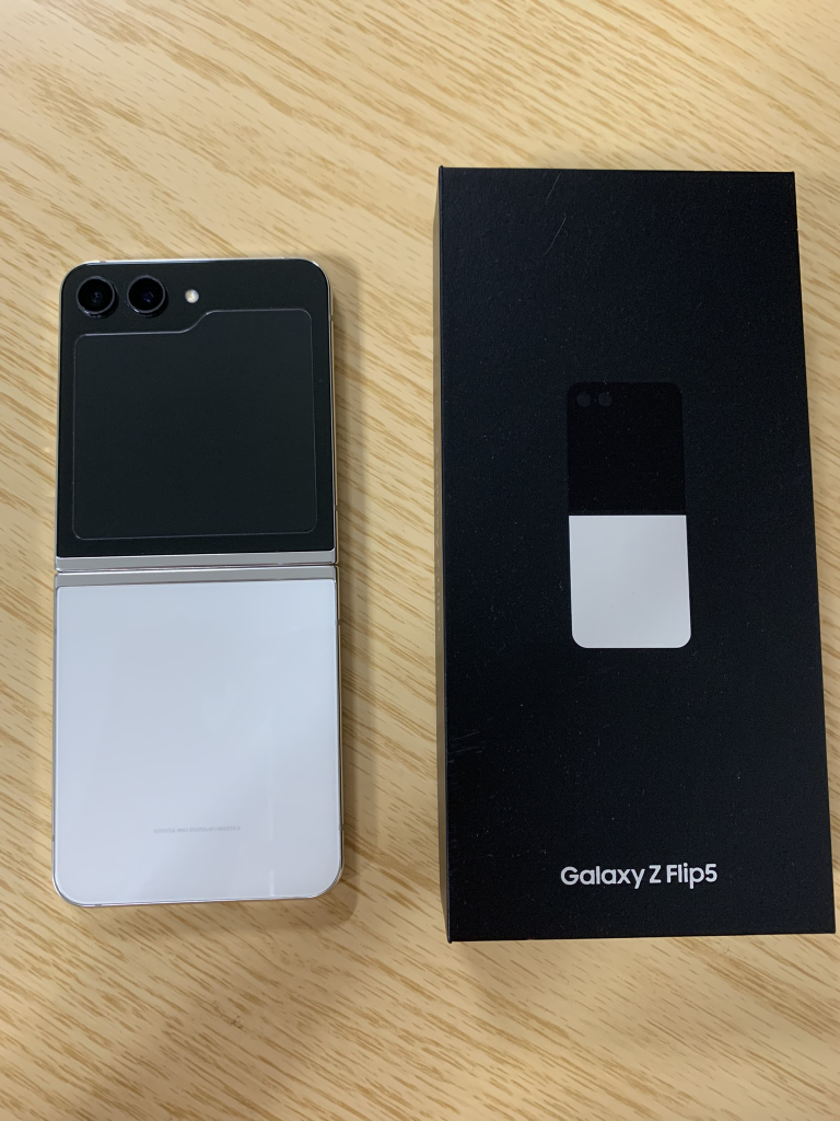 갤럭시 Z플립5 크림 512G ... | 당근 중고거래