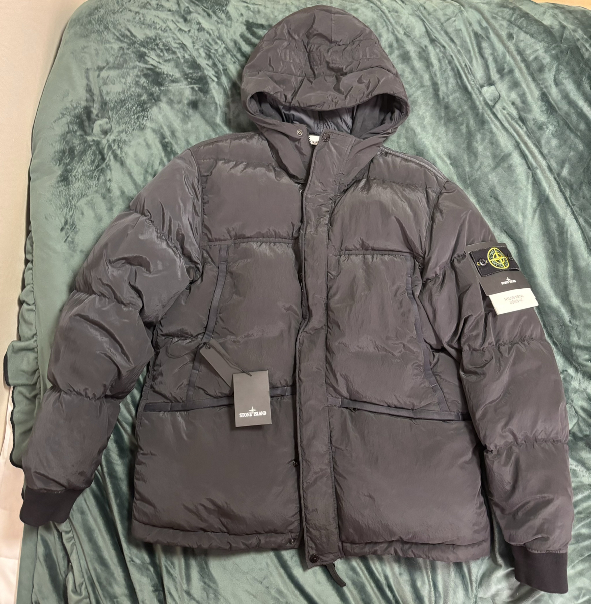 21fw 스톤아일랜드 나일론메탈 패딩 다크그레이 L 백화점판 | 동내면 | 남성패션/잡화 | 당근 중고거래