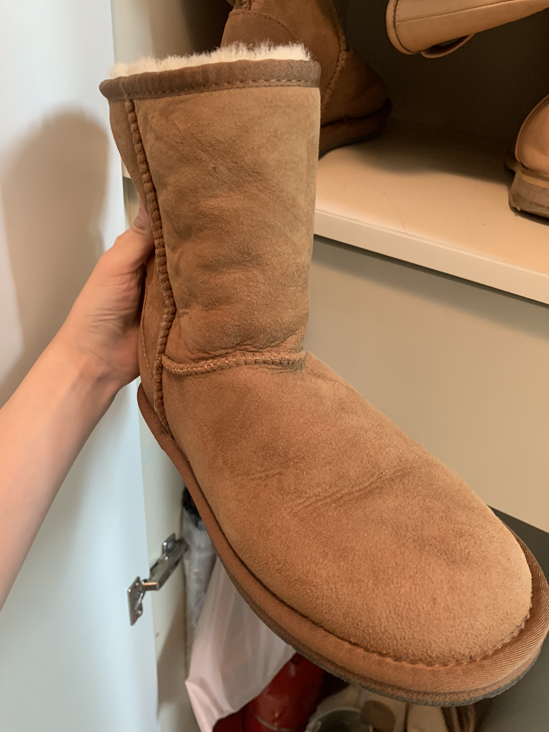 어그 UGG 부츠 체스트넛 23... | 당근 중고거래