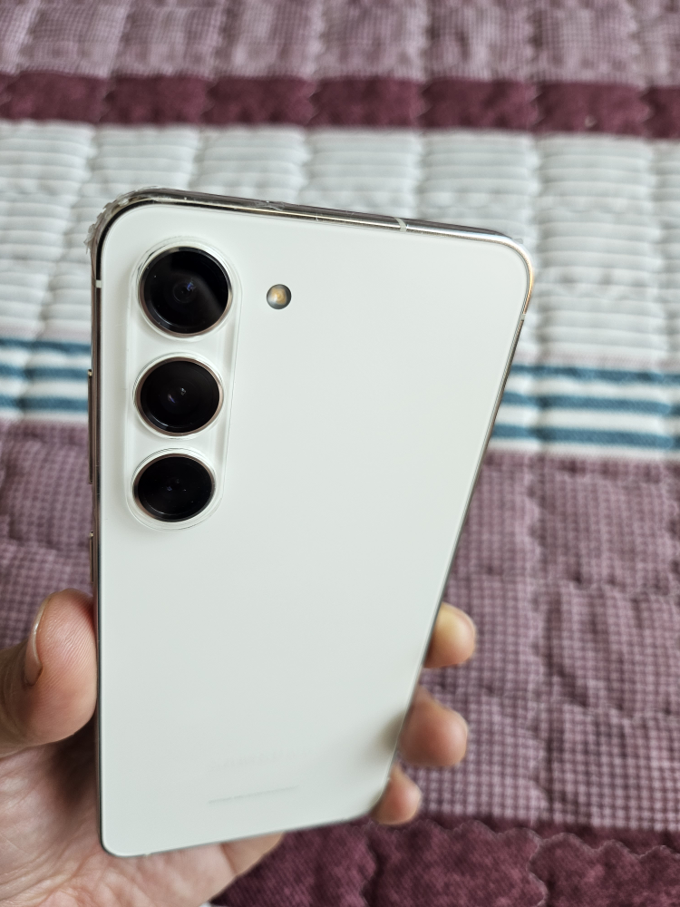 갤럭시S23 크림 256G SK... | 당근 중고거래