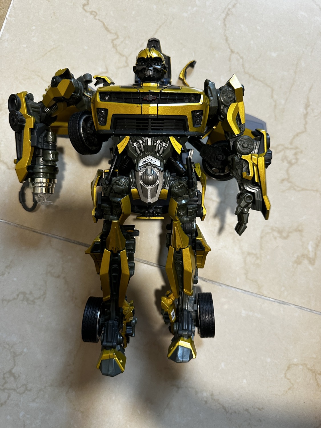 해즈브로 범블비 MPM-02 피규어 | 당근 중고거래