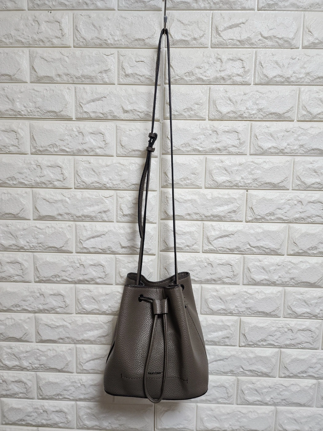 pantone 복조리백 크로스백 | 당근 중고거래