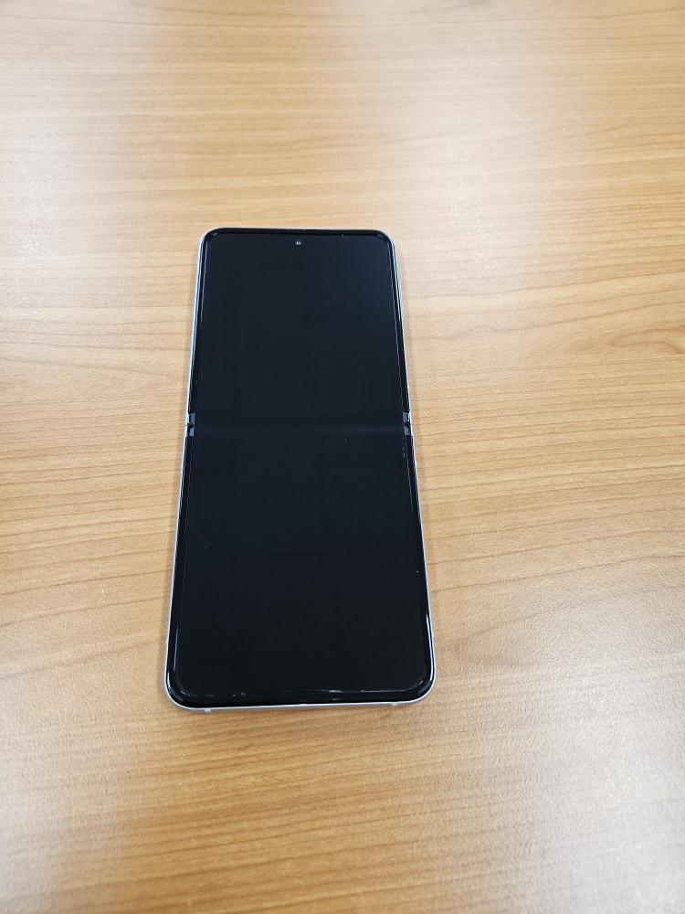 플립3 256G 크림색상 정상해... | 당근 중고거래