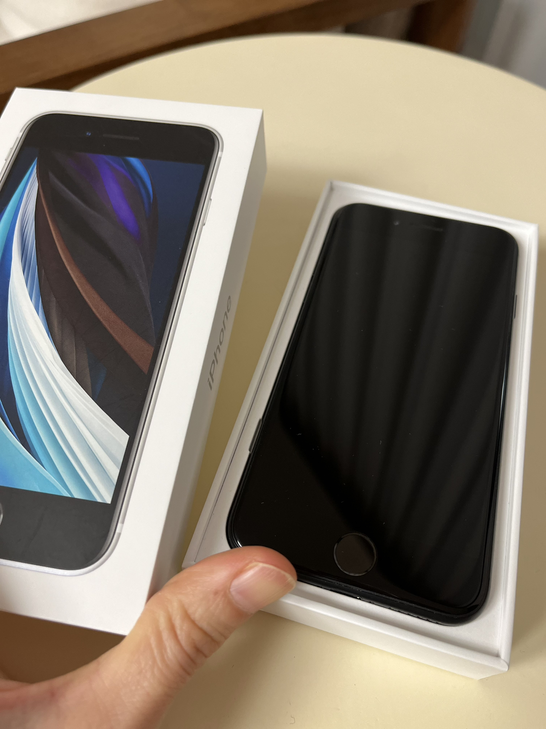 아이폰SE2 64 | 당근 중고거래