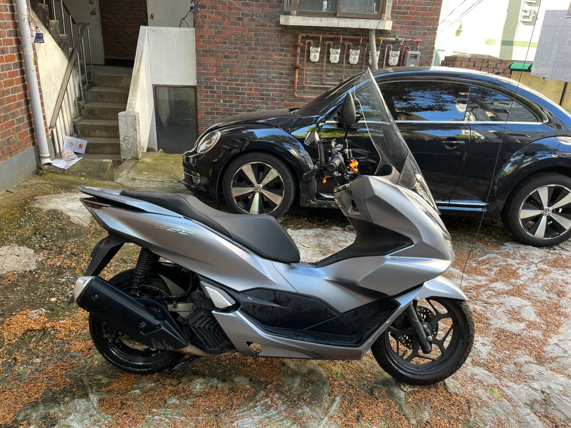 21년식 혼다 PCX 팝니다~ abs | 당근 중고거래
