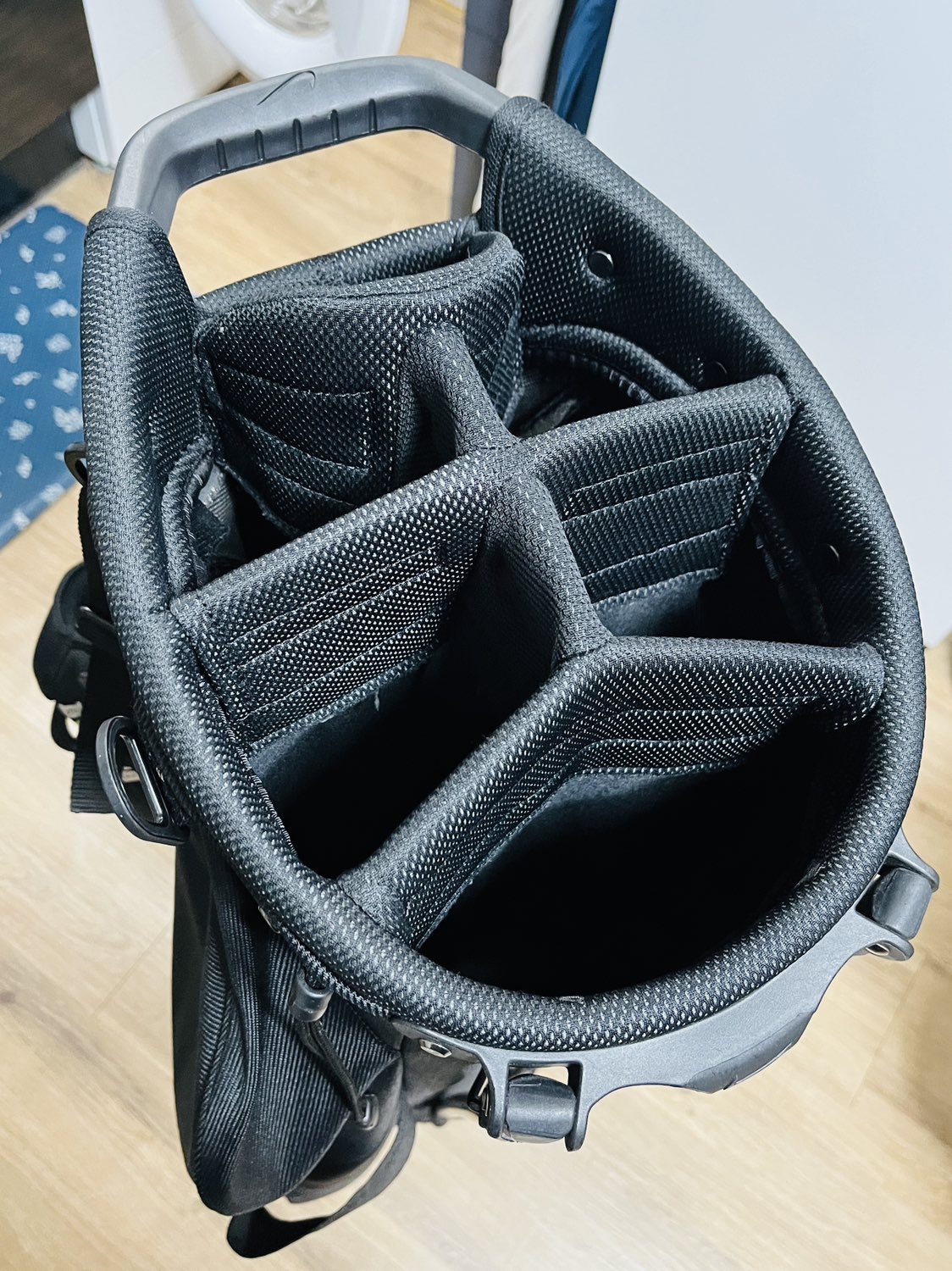 나이키골프 스포츠에어 GB 경량 6분할 스탠드백 CV1303 | 스포츠/레저 | 당근 중고거래