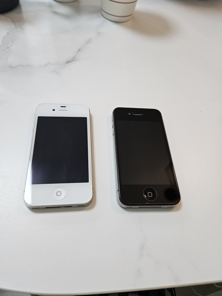 아이폰4s 7만(검은색 남음) | 당근 중고거래