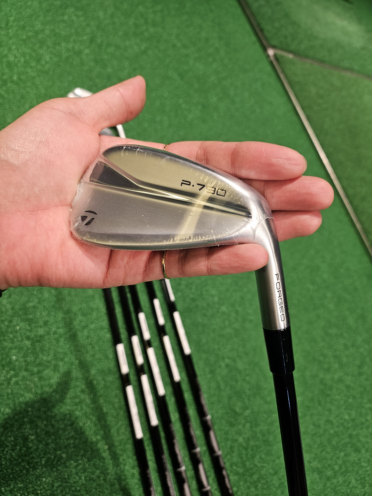 21 P790 그라파이트 아이언... | 당근 중고거래