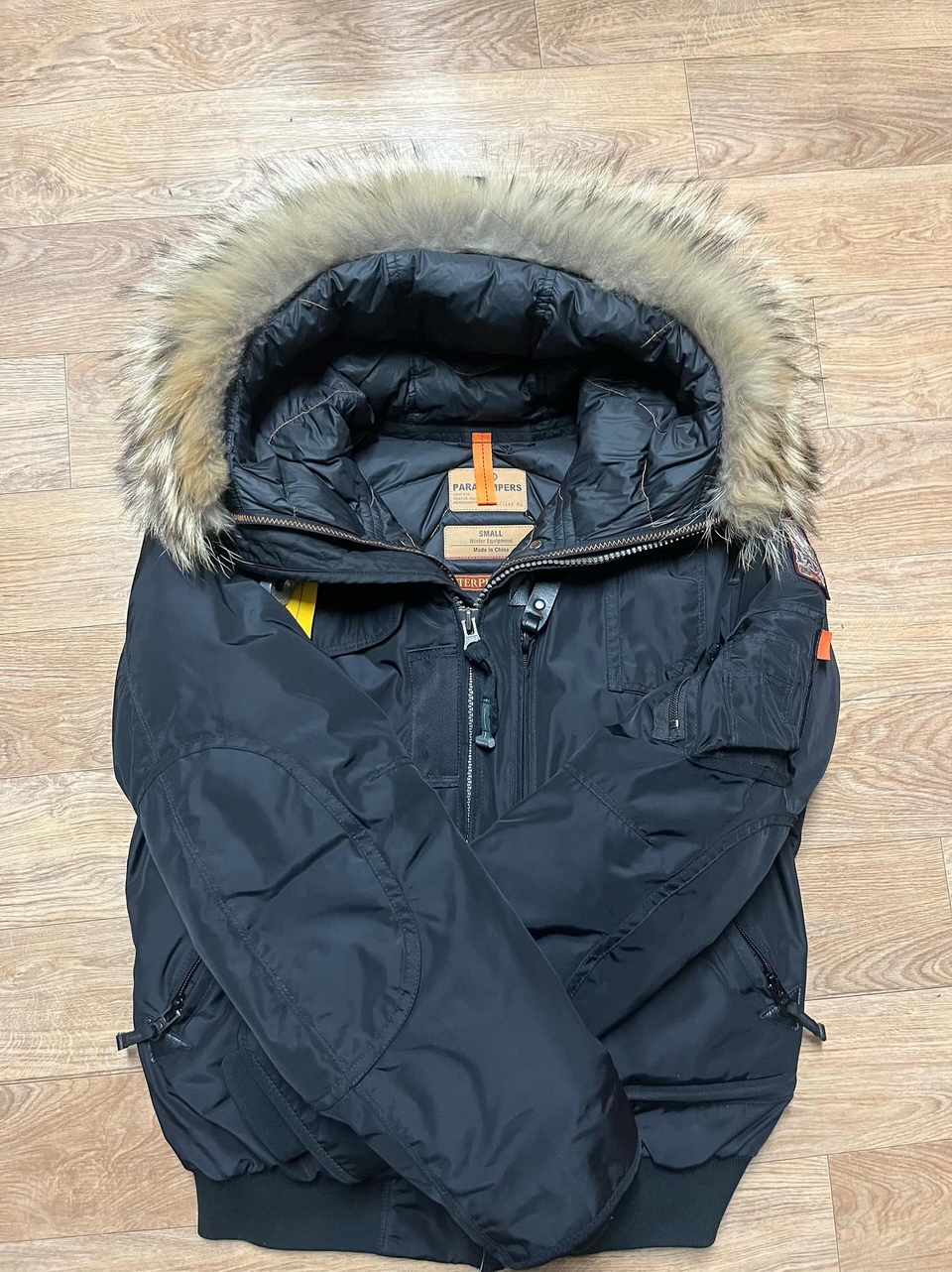 파라점퍼스 고비 21fw siz... | 당근 중고거래