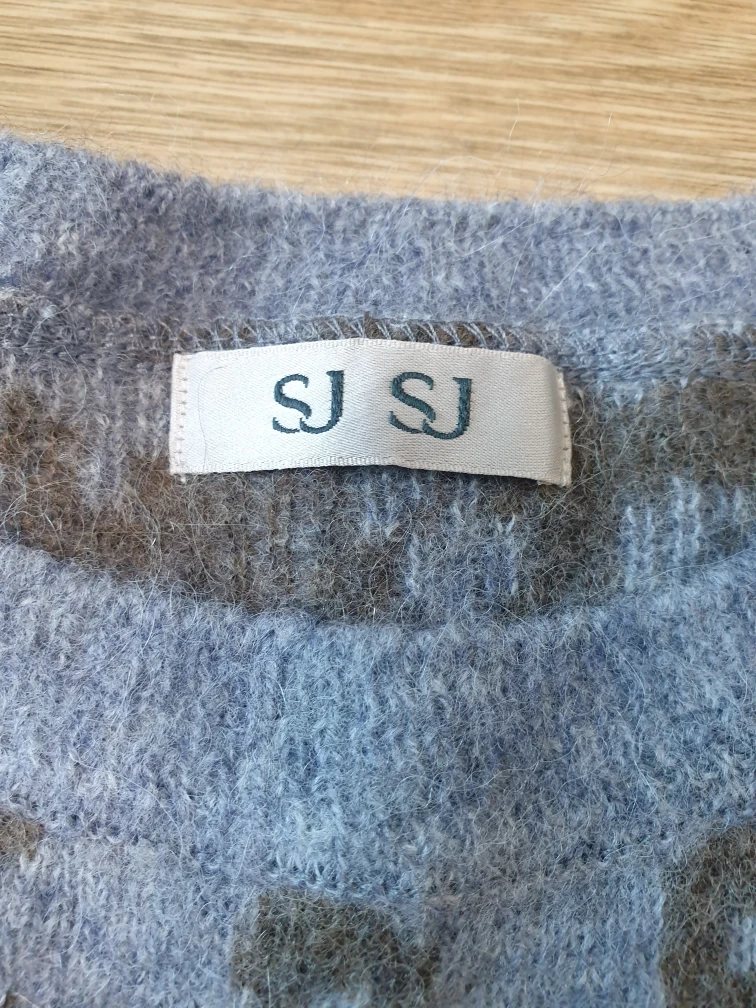 한섬 sjsj니트 | 당근 중고거래