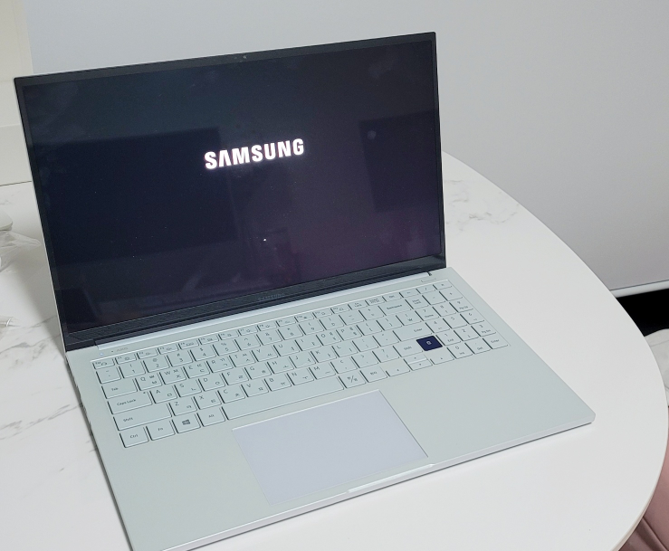 삼성노트북 이온 NT950XCJ... | 당근 중고거래