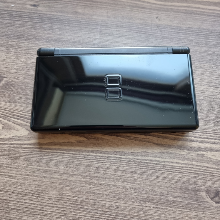 닌텐도DS Lite+R4칩 2기가메모리+충전기 | 취미/게임/음반 | 당근 중고거래